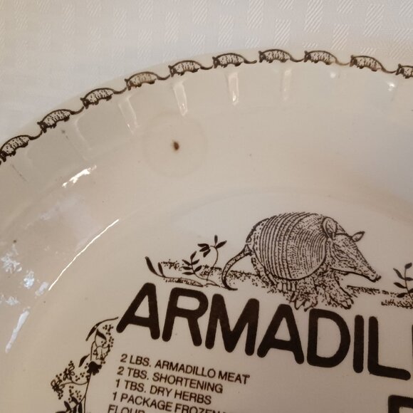 Royal China | Kitchen | Vintage Armadillo Pie Recipe Ceramic Pie Plate ...